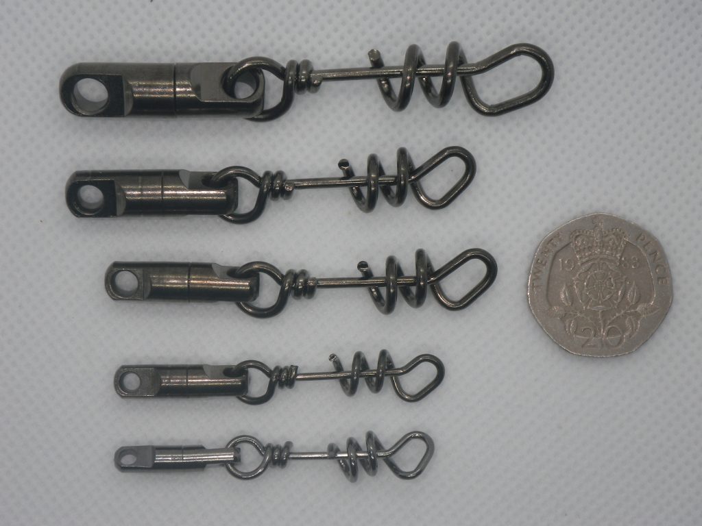 PRO RIGGER AUSSIE SWIVEL WITH CORKSCREW SNAP - Leadertec